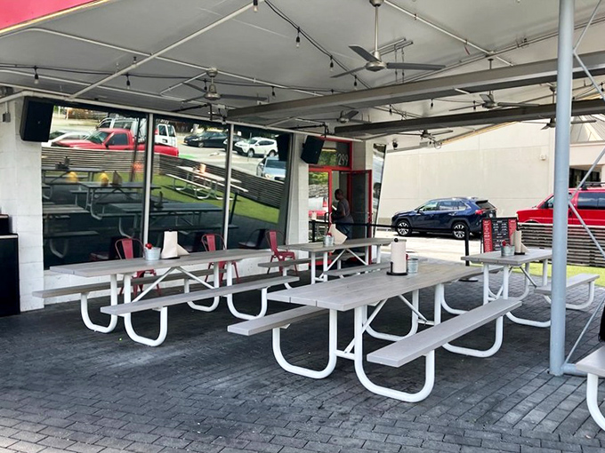 Al fresco dining where you can both enjoy your meal and give passersby serious food envy. The breeze helps cool both the chicken and your forehead.