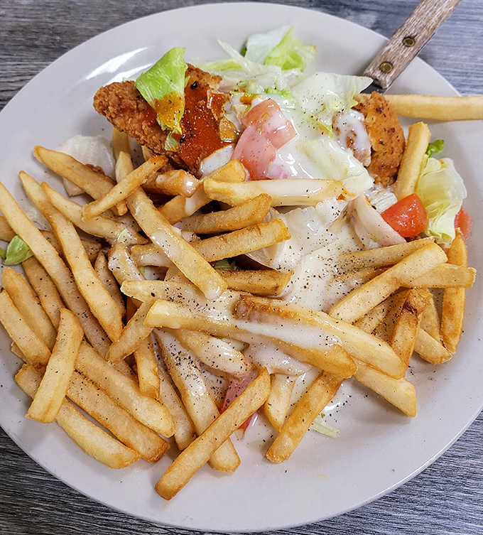 When Pittsburgh meets Ohio, magic happens &ndash; fries on salad never looked so right.