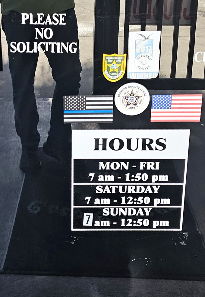 Early bird hours that confirm what we've always suspected—the best breakfast places close just when the rest of the world is thinking about lunch.