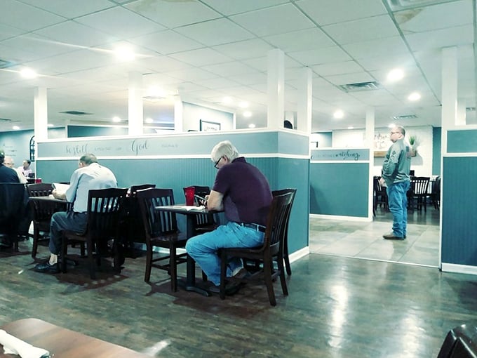 Cozy booths and dividers create intimate dining spaces where regulars and newcomers alike can focus on what matters most&mdash;the food.