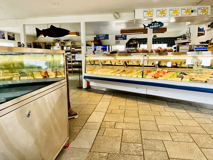 The market side of Sea Harvest showcases the day's catch like fine jewelry. Shopping here feels like being a chef with the ocean as your pantry.