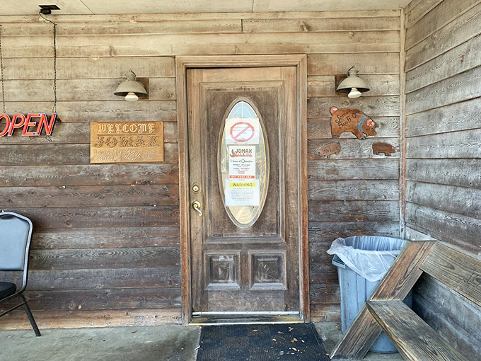 "Welcome to Jomax" reads the sign, but it might as well say "Abandon your diet, all ye who enter here."