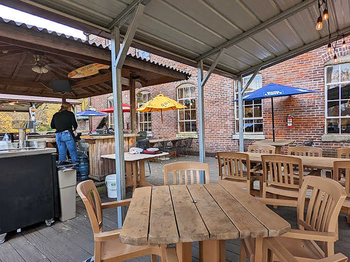 Outdoor dining with a view&mdash;wooden tables and chairs invite you to linger over dessert while enjoying Ohio's surprisingly gorgeous summer evenings.