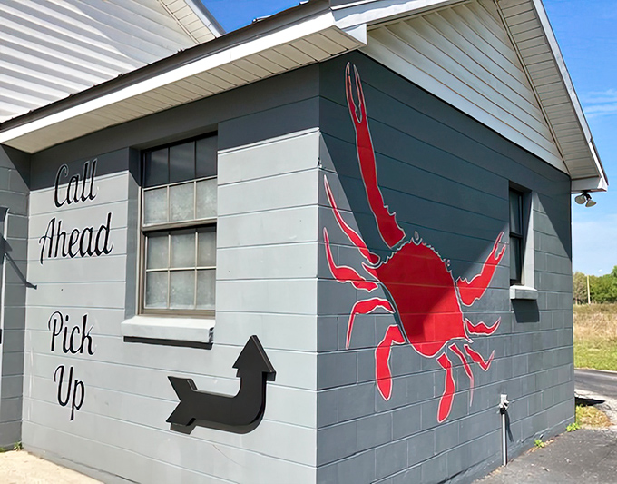 The pick-up window, complete with that magnificent red crab, letting everyone know you've arrived at Maryland-meets-Florida seafood heaven.