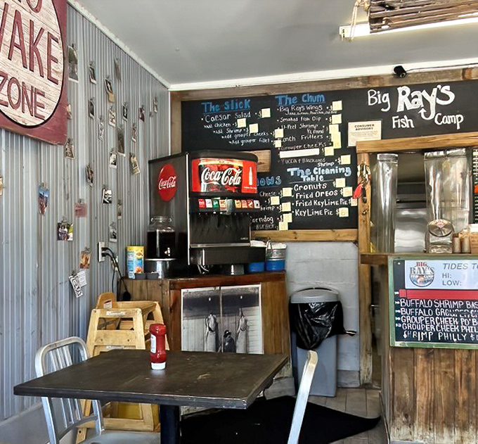 Simple pleasures in a simple space&mdash;this corner shows Big Ray's understands that great seafood needs no elaborate backdrop.
