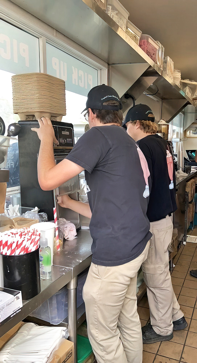 Behind every great shake is someone who understands the sacred responsibility of proper blending—these are those heroes.