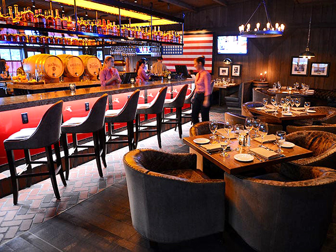 The bar area combines American flag pride with bourbon barrels and comfortable seating&mdash;patriotism never tasted so good.