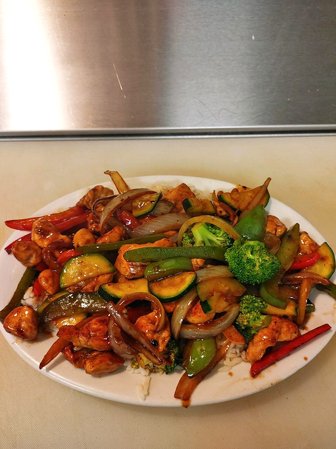 Stir-fried vegetables and chicken that prove Little Creek isn't just about Southern classics &ndash; they've mastered flavors from across the globe.