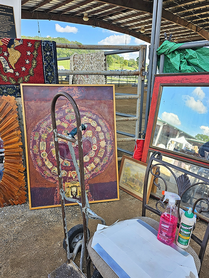 Art and function mingle at the market's edge. Vintage frames and practical cleaning supplies&mdash;the perfect metaphor for flea market philosophy.