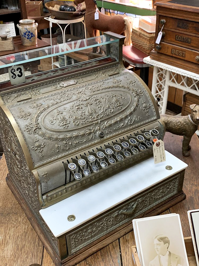 The Cadillac of cash registers when cash was actually king. This ornate beauty rang up purchases long before "chip readers" and "tap to pay."