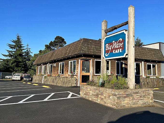 Big Wave Cafe stands ready to satisfy hungry beachgoers with coastal comfort food. Ocean views pair perfectly with their local fare.