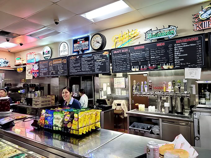 The ordering counter experience is democracy in action&mdash;everyone waits their turn for a taste of Los Angeles history.