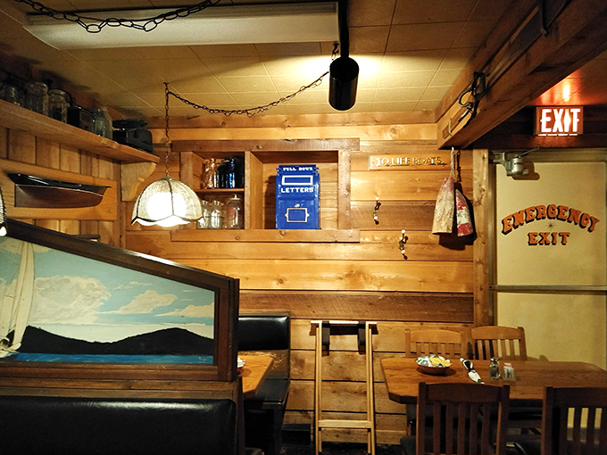 Wooden beams, nautical touches, and cozy booths create an atmosphere where time slows down. Dinner becomes an event, not just a meal.