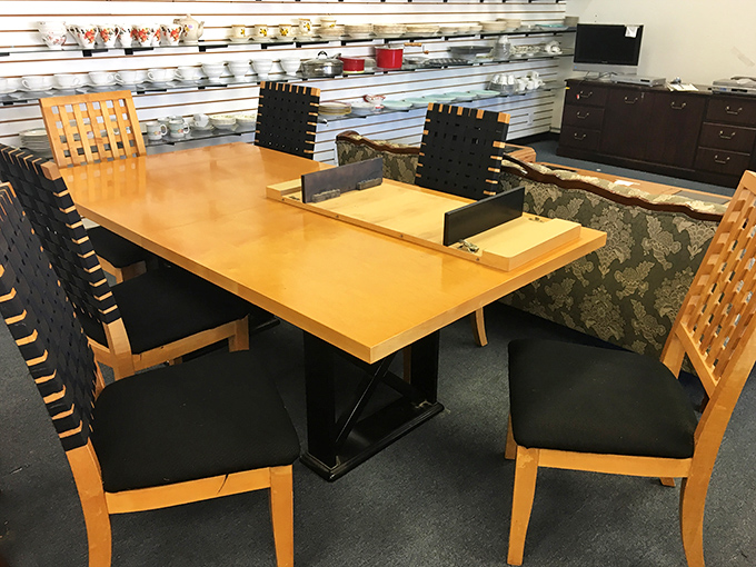 This dining set has hosted countless family dinners and is ready for yours. Solid wood that's survived decades will certainly handle your Thanksgiving gravy boat.