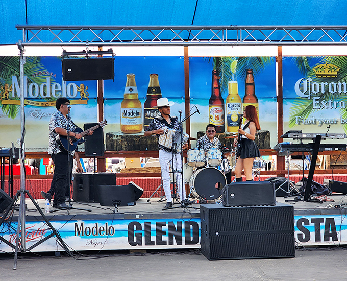 The soundtrack to your shopping spree&mdash;live music transforms the market from mere commerce into a full-blown community celebration.