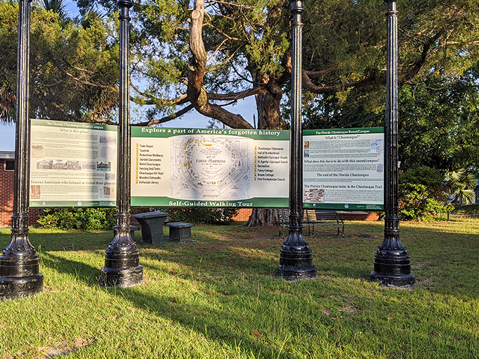 Self-guided walking tour maps: because history is more fun when you can explore it at your own pace with no one rushing you along.