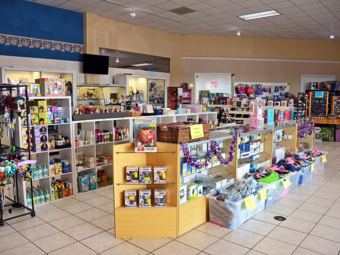 A retail wonderland where new merchandise mingles with vintage finds&mdash;proving that not everything at a flea market has previous owners.