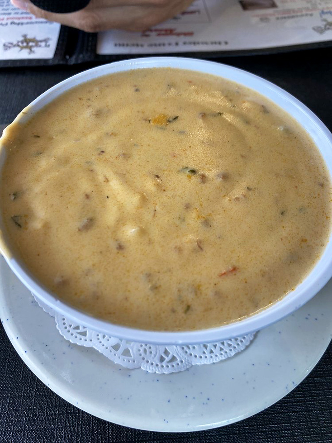 This isn't just clam chowder&mdash;it's a creamy ocean symphony in a bowl that would make New Englanders book a one-way ticket south.