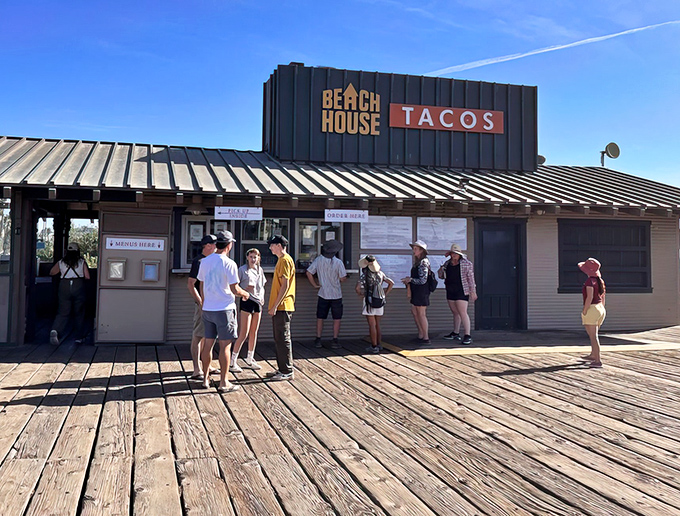 The line forms early&mdash;a testament to devotion that no local minds and every tourist should note. Worth every minute.