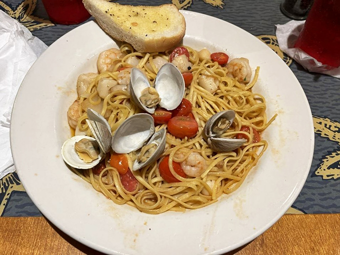 This seafood pasta with clams and shrimp is the ocean's greatest hits album, featuring all your favorite swimmers.