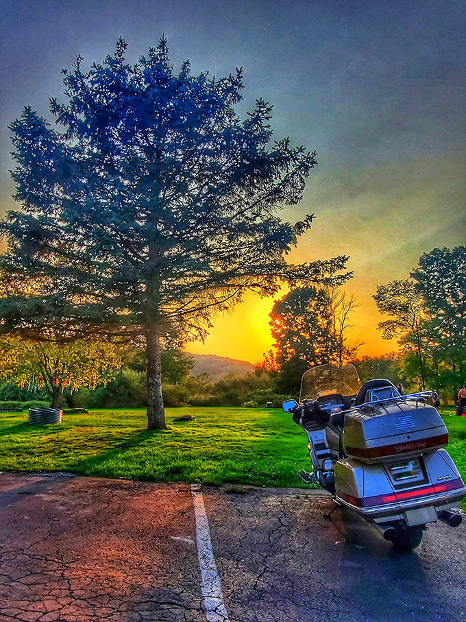 A Pennsylvania sunset paints the sky in impossible colors, proving that Mother Nature remains the most talented artist in the Endless Mountains.