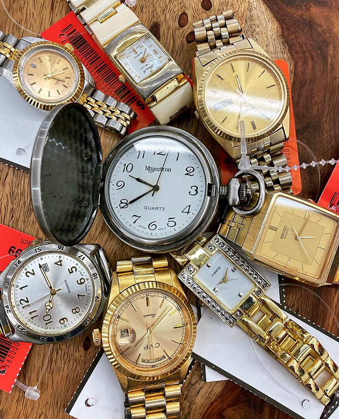 A circle of timekeepers that prove style is indeed timeless, especially when it comes with yesterday's price tag.