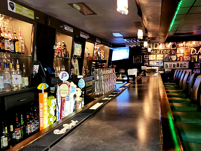 A bar that promises good times and better stories. Where Sinatra would feel right at home ordering a Manhattan.