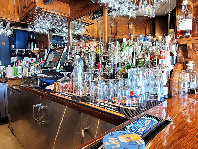 Behind every great restaurant is a well-stocked bar. This one stands ready to complement your seafood feast with whatever libation your heart desires.