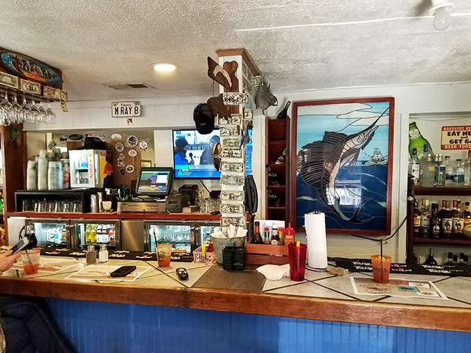 Where the magic happens. That counter has seen more crab orders than most of us have had hot dinners.