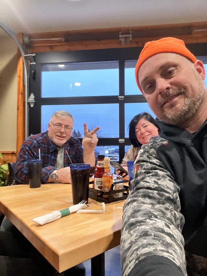 The true measure of a great restaurant: happy diners making plans to return before they've even finished their current meal.