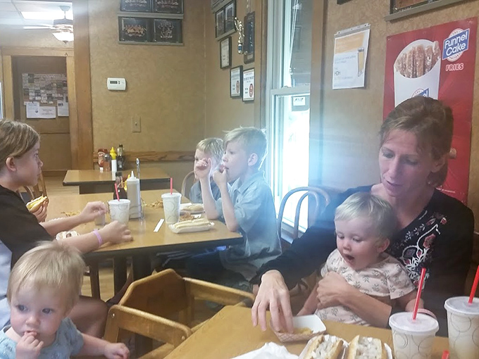 Hot Dog Heaven isn't just a restaurant; it's where families gather to create memories around simple, satisfying food that speaks the universal language of comfort.