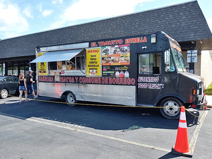 El Taquito Estrella: Because no serious treasure hunting expedition should proceed without proper fuel. The taco truck knows what you need.