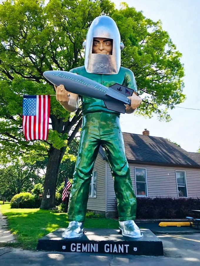 Up close, the Gemini Giant's expression suggests he's seen things &ndash; mostly decades of Illinois weather and tourist selfies.