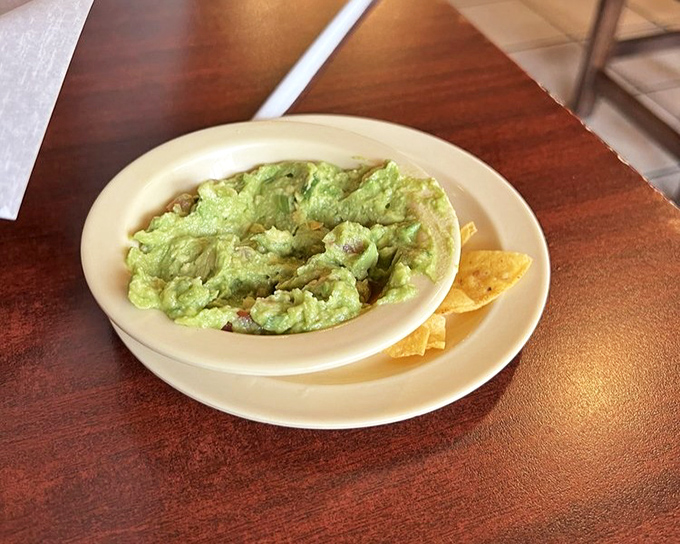 Guacamole so fresh it makes you wonder if there's an avocado tree out back. This isn't just a dip&mdash;it's the green gold that justifies the extra charge. 