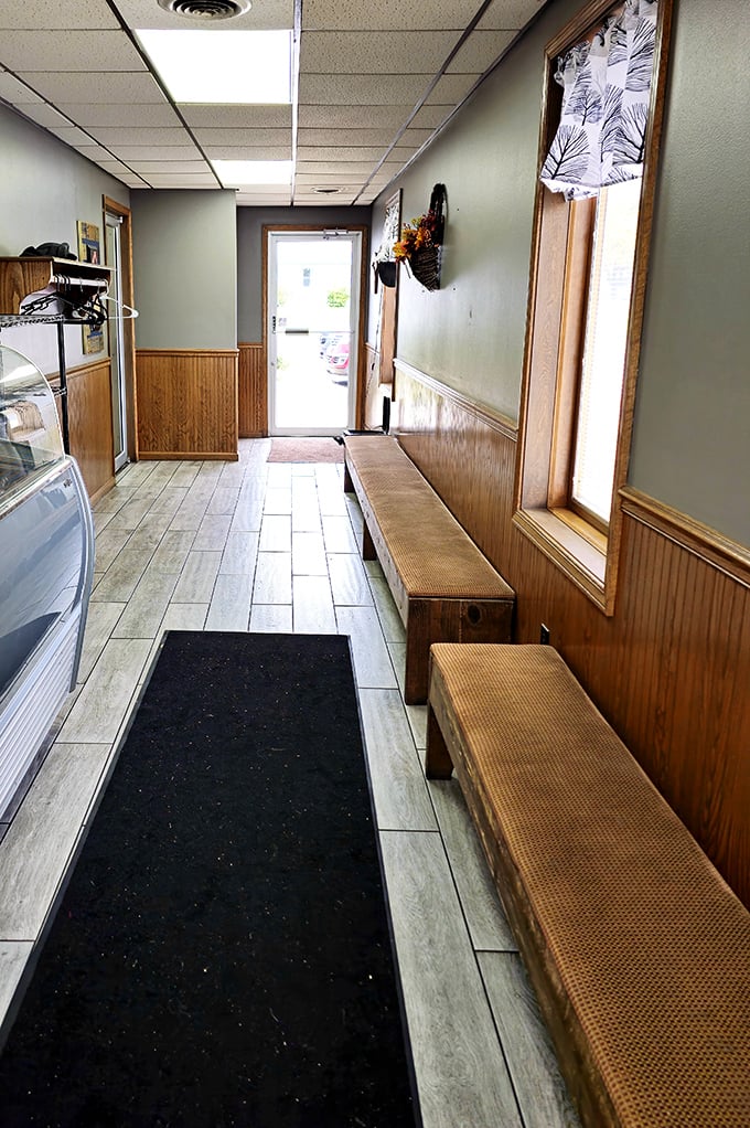 The hallway to happiness&mdash;a humble corridor that's witnessed countless hungry arrivals and satisfied departures over the years.