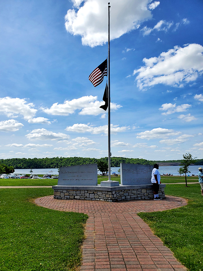 A moment of reflection at the veterans' memorial, where honor and natural beauty create a space for quiet contemplation.