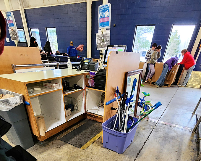 The final frontier before checkout&mdash;where furniture, kitchen gadgets and sporting equipment wait for their second chance at usefulness.