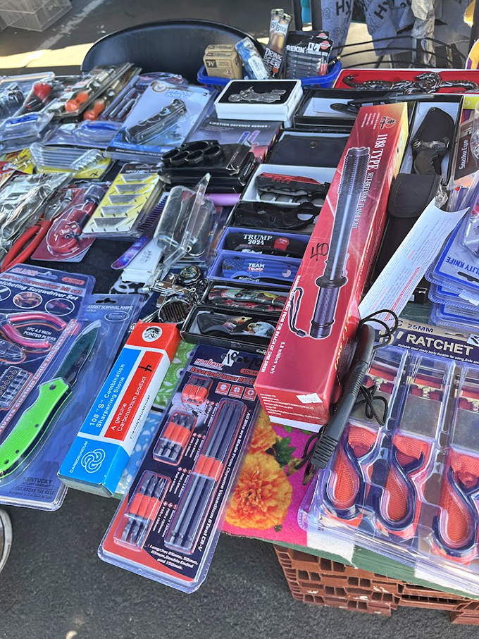 Tool paradise for the DIY enthusiast! From precision screwdrivers to multi-tools, this table promises weekend projects and garage glory.