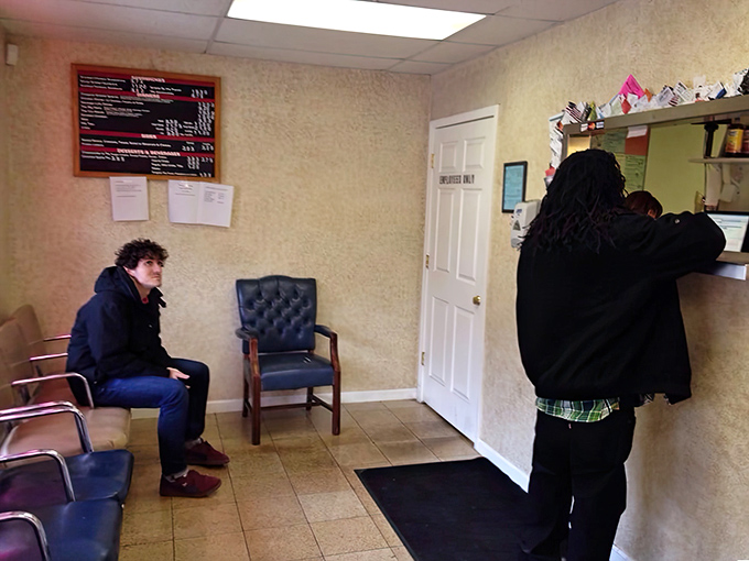 The waiting area&mdash;where anticipation builds and strangers become temporary friends united by the promise of smoked perfection.