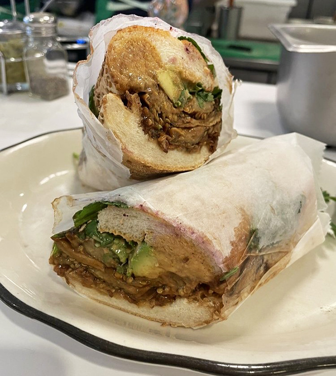 This b&aacute;nh m&igrave; brings Vietnamese street food energy to Philadelphia, wrapped up like a present your taste buds can't wait to unwrap. 