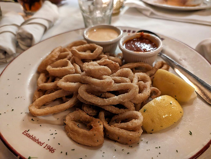 Calamari that's actually tender, not rubber bands in disguise. These golden rings deserve their own red carpet entrance.