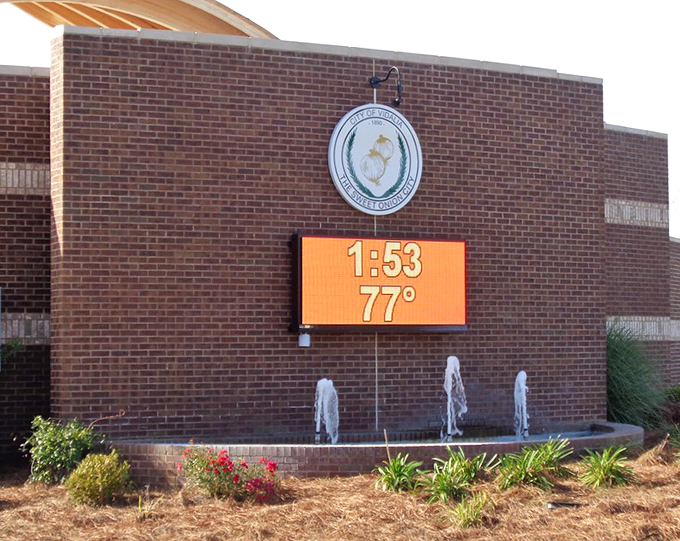 The city's digital signage blends modern technology with small-town practicality, displaying both the time and temperature&mdash;information still appreciated in places where people actually spend time outdoors.