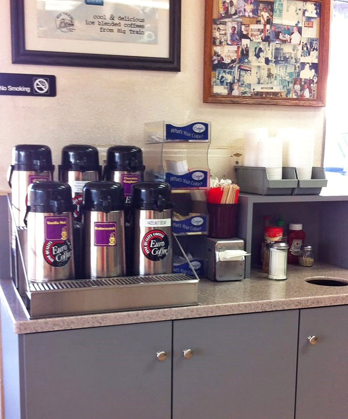 Coffee station standing by – because what is a great donut without its faithful companion? A partnership as old as time.