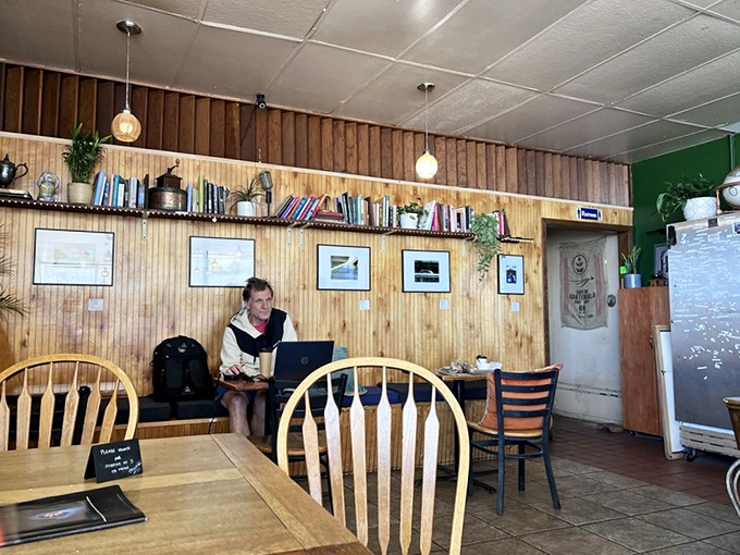 The wooden bench seating area doubles as a contemplation zone where great ideas are born between bites, proving that good food and good thinking go hand in hand.