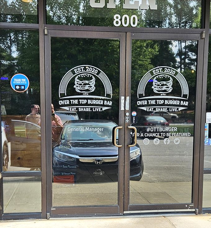 The entrance promises more than just food&mdash;it offers an experience. "Eat. Share. Live." isn't just a slogan&mdash;it's a three-step plan for happiness.