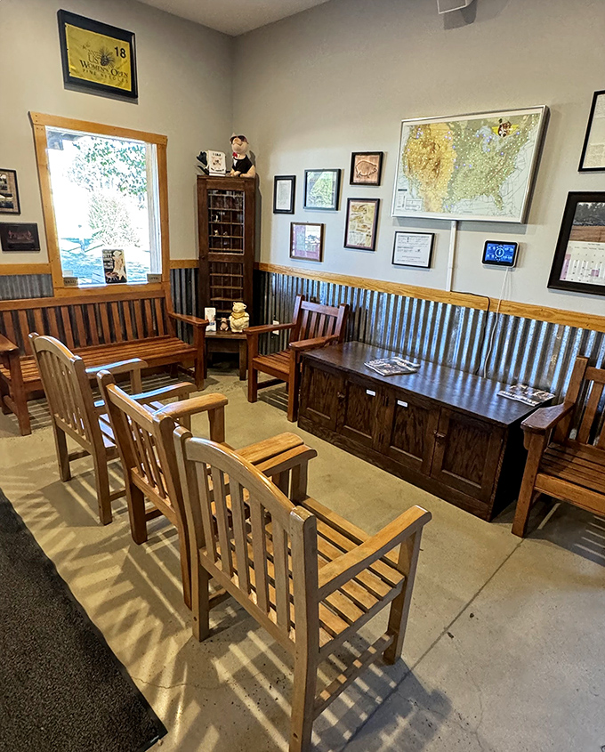 This cozy waiting area with wooden benches isn't just functional&mdash;it's where strangers become friends over shared barbecue anticipation.