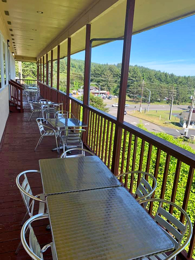 The outdoor patio &ndash; where the Oregon coastal air adds that special something to your meal that no seasoning could ever replicate.