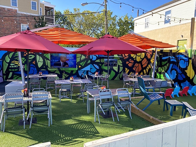 Al fresco dining gets the Cowboy treatment with artificial turf, vibrant umbrellas, and street art. Urban oasis meets western charm.