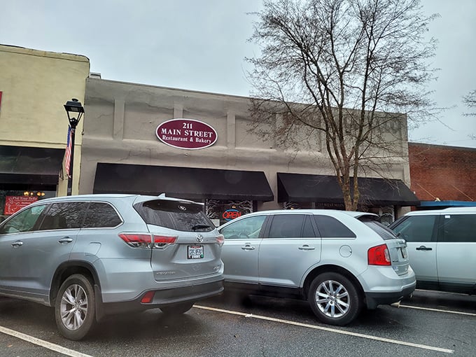 Plenty of parking means the hardest decision you'll face is which pie to choose for dessert.