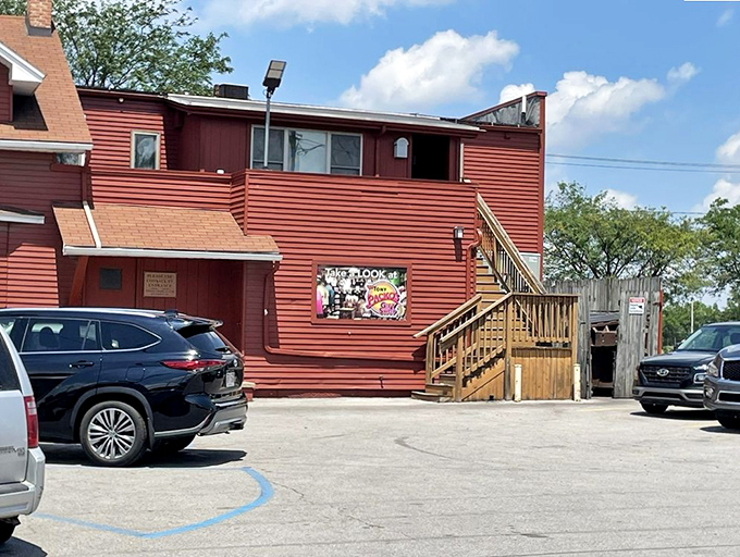 Pilgrimage parking for hot dog enthusiasts. This unassuming lot has welcomed hungry visitors from across Ohio and beyond for generations.